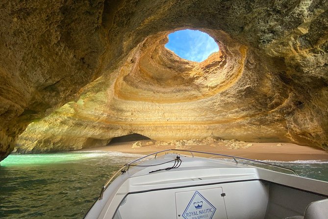 Private Tour - Benagil Caves - Stunning Coastal Scenery