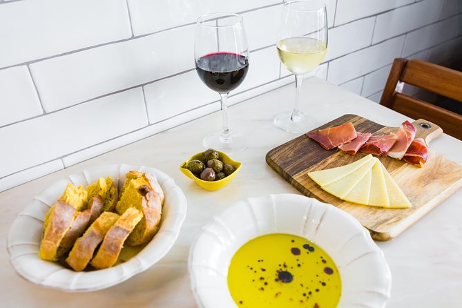 Private Tour: Best of Lisbon Walking Tour - Culinary Delights: Pastry, Tapas, and Wine