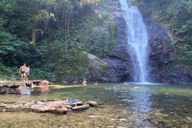 Private Tour Biausevu Waterfall and Fijian Village Experience - The Sum Up