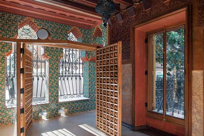 Private Tour Casa Vicens & Park Güell Tour with Official Guide - Frequently Asked Questions