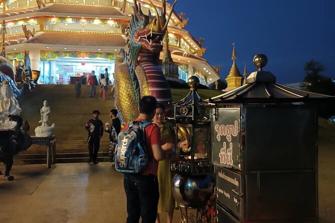 Private Tour Chiang Rai 3 Wonderful Temples & Lalitta Cafe - Who Will Love This Tour?