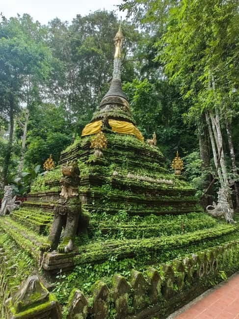 Private tour Chiangmai , Explore hidden gems Lanna temple - A Deep Dive into the Temples of Chiang Mai