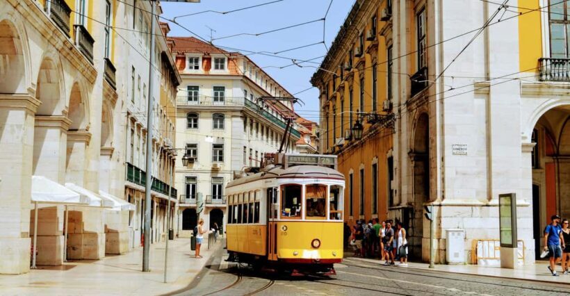 Private Tour - Customizable Full-Day Journey in Lisbon - What’s Included and What’s Not