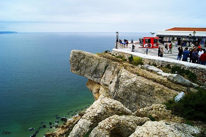 Private Tour: Discovery Fishing Village of Nazaré and the Giant Waves with Traditional Lunch - FAQ