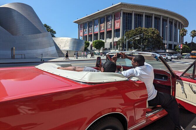 Private Tour Downtown to the Hollywood Sign in a 1965 Mustang - FAQ