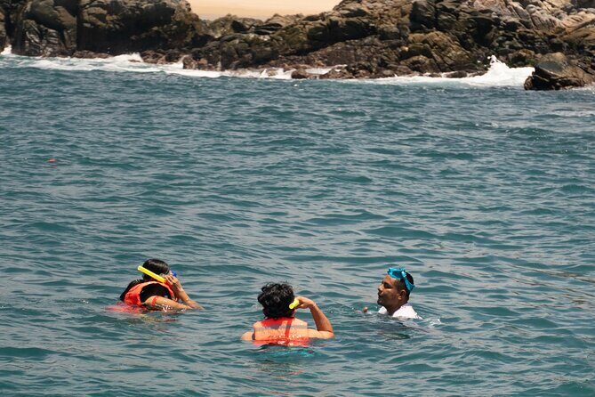 Private Tour EN Lancha POR las Bahías DE Huatulco - Practical Tips for Your Day on the Water
