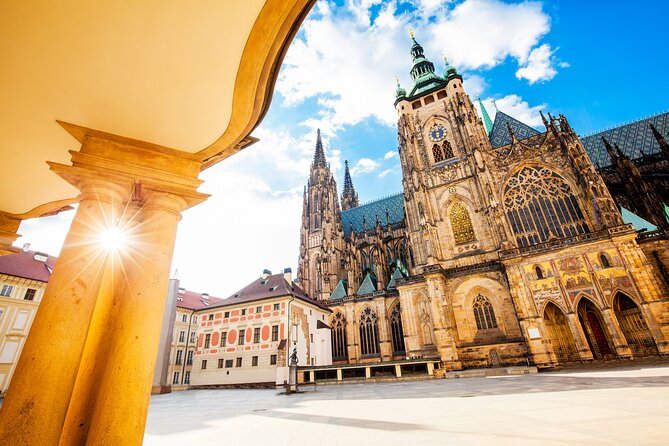 Private Tour: Explore the Majestic Prague Castle, Admission Incl. - Tour Duration and Accessibility