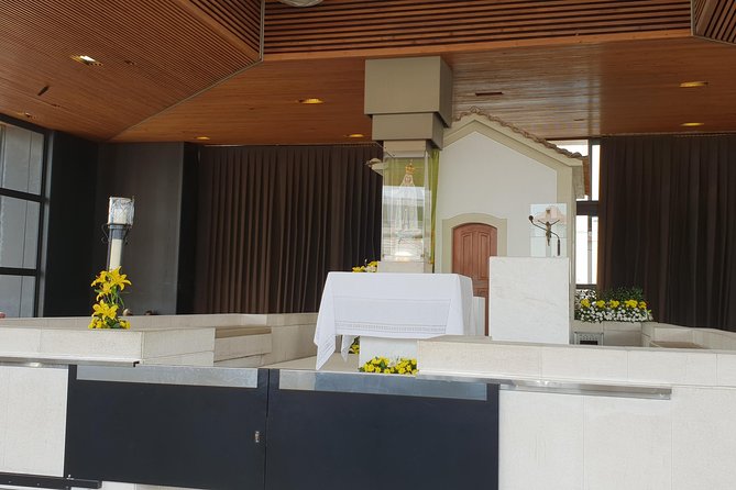 Private Tour Fátima - Batalha - Nazaré - Óbidos Full Day - Highlights of the Tour