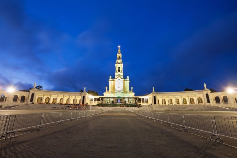 Private Tour Fatima's Sanctuary from Lisbon - The Heart of the Sanctuary