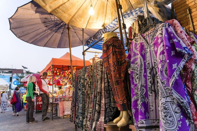 Private Tour Flavors of Chiang Mai: Street Food Adventure - Practical Aspects and How the Tour Works