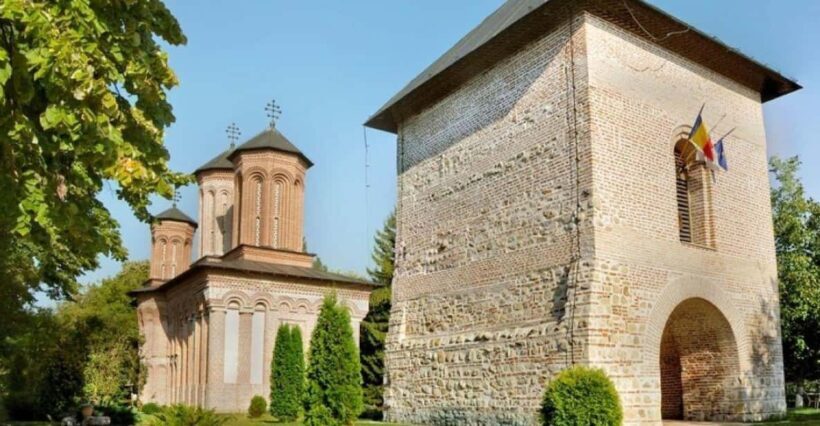 Private Tour from Bucharest to Dracula's tomb and Mogosoaia - The Experience in Detail: Deep Dive into Each Stop