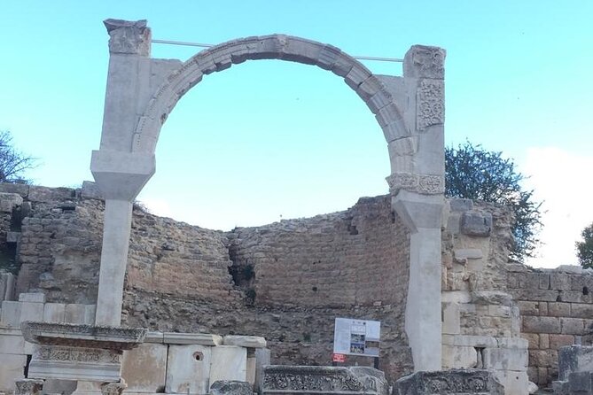 Private Tour From Izmir to Ephesus, Artemission, Virgin Mary House Incl. Lunch - The Temple of Artemis: Architectural Marvel and Mythological Legacy