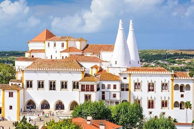 PRIVATE Tour From Lisbon to Sintra, Pena Palace and Cascais - Visiting Pena National Palace