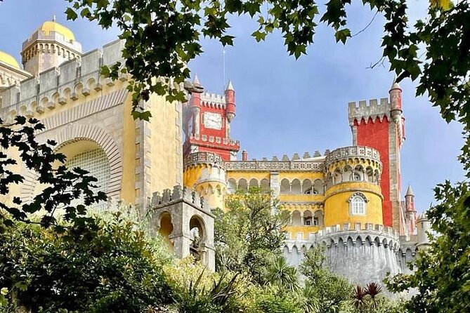 PRIVATE Tour From Lisbon to Sintra, Pena Palace and Cascais - Customizing Your Experience