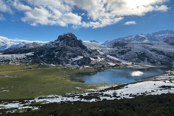 Private Tour From Oviedo to Covadonga, Lakes, & Sailors Villages - Discovering the Ercina Lake