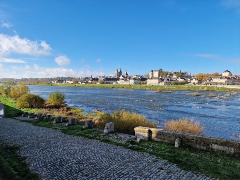 Private Tour from Paris to Loire Castles & Michelin Lunch - A Michelin-Starred Lunch: Culinary Excellence in the Heart of the Loire