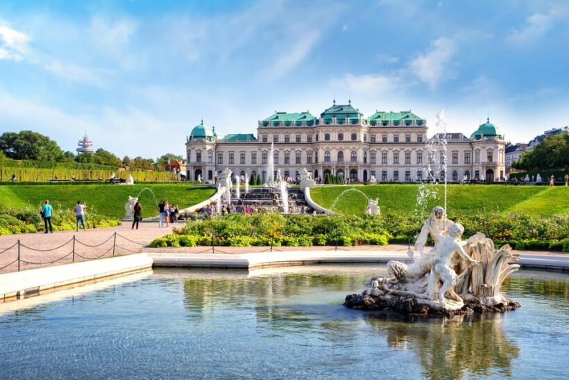 Private tour from Salzburg to Vienna and back in English - FAQs
