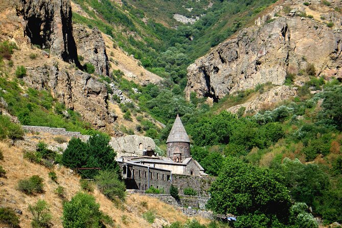 Private Tour: Garni Temple, Geghard Monastery - Garni Temple: a Glimpse Into the Past