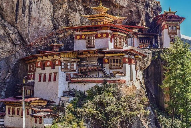 Private Tour: Glimpses of Bhutan 6 Days - Day 2: Thimphu’s Cultural Heart and the Changangkha Temple