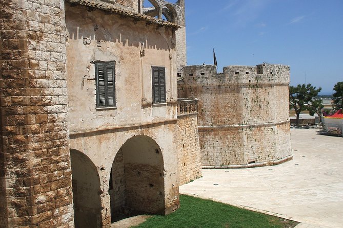 Private tour guide Conversano, the history of ancient Norba a few steps from the sea - How the Experience Feels in Practice