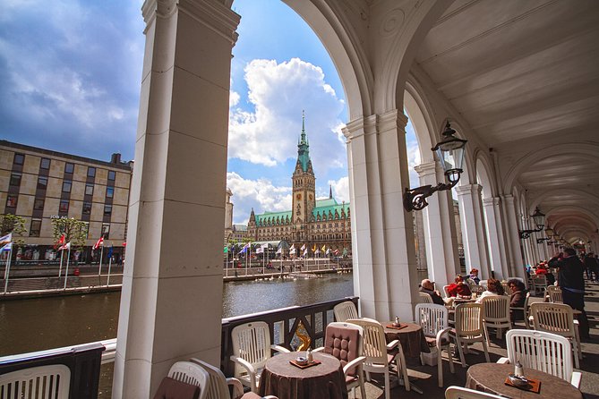 Private Tour Guide Hamburg with a Local: Kickstart your Trip, Personalized - The Sum Up