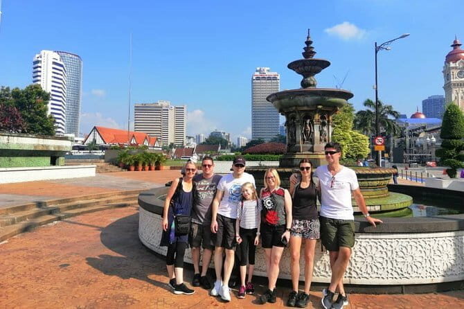 Private Tour Guide Service with Van Transportation at Kuala Lumpur - Why Consider a Private Kuala Lumpur Tour?
