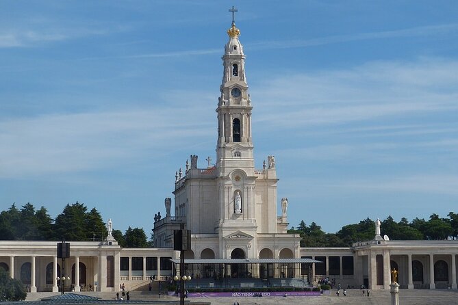 Private Tour - Half Day FÁTIMA from Lisbon - Discovering the Fatima Shrine: An In-Depth Review