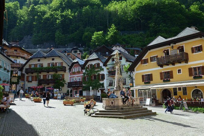 Private tour Hallstatt City, Skywalk, and Salt Mine from Munich - FAQ