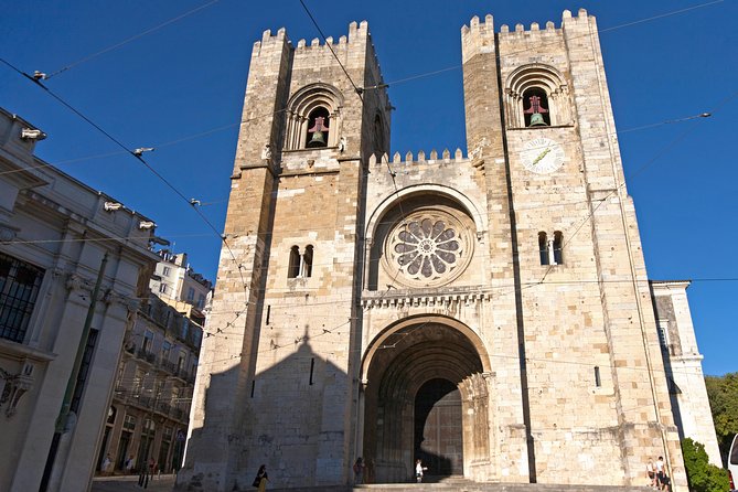 Private Tour: Highlights of Historical Lisbon in 4H with Transfer - Final Thoughts: Is This Tour Right for You?