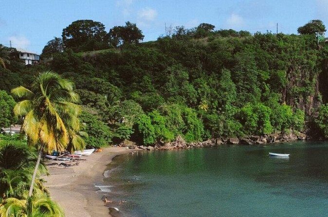 Private Tour Hike to Gorilla Rock with Swimming Questelles Beach - The Beach Break: Questelles Beach