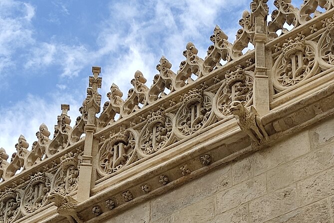Private Tour: Historic Center of Granada - Stop 3: Alcaicería