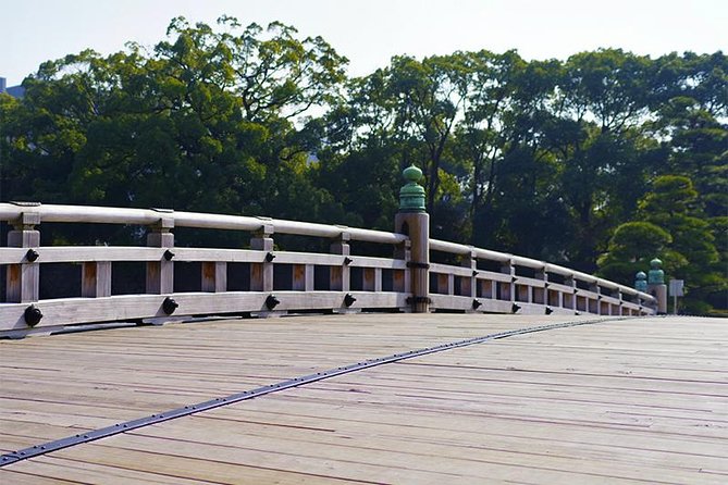 Private Tour - History, Art and Nature at the Imperial Palace - Taking in the National Museum of Modern Art Crafts Gallery