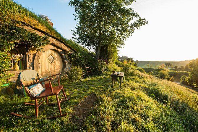 Private tour - Hobbiton Movie Set Evening Banquet Return from Auckland - Final Thoughts: Is This Tour Right for You?
