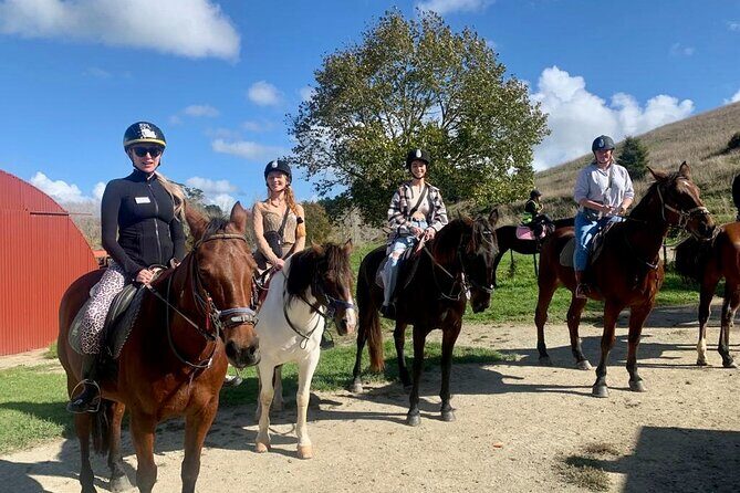 Private Tour - Horse Riding, Wine Tasting and Art Trail - Key Points