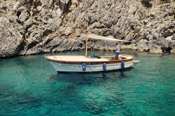 Private tour in a typical Capri boat - The Cost and Value