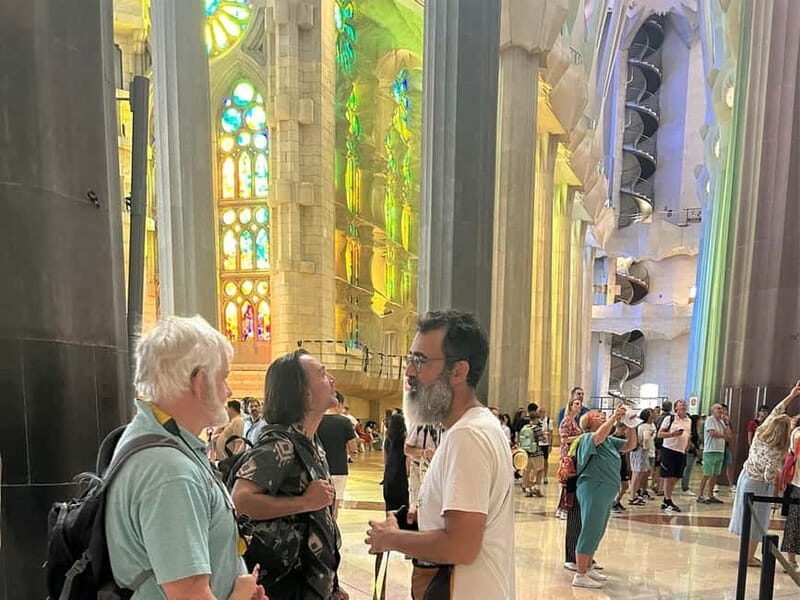 Private Tour in Barcelona Sagrada Familia with Tickets - A Well-Rounded, Authentic Experience