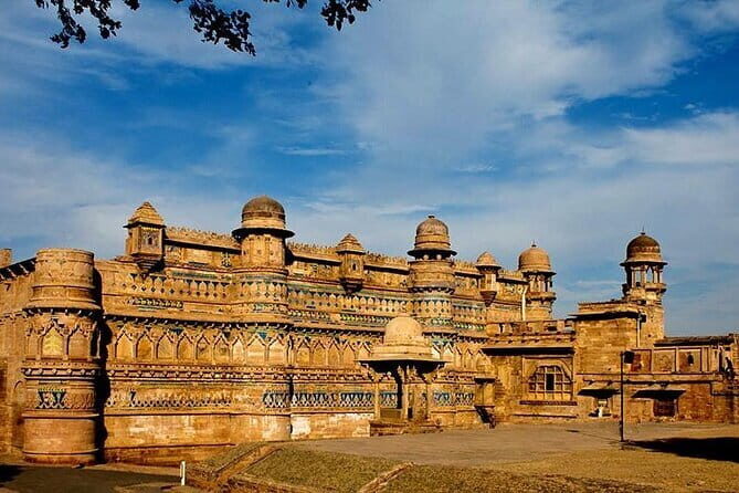 Private Tour in Delhi by Train - The Journey Begins: From Delhi to Gwalior