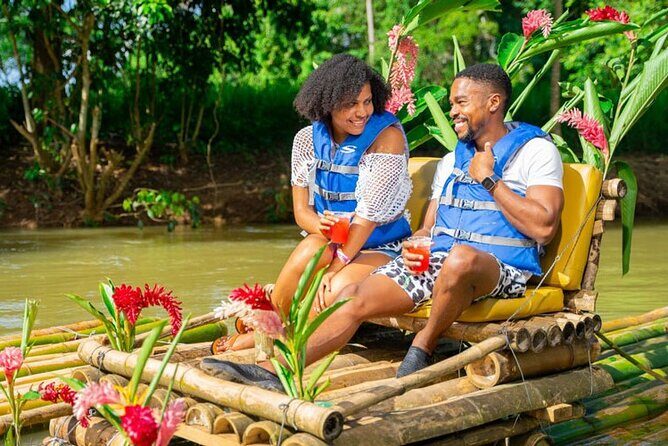 Private Tour in Marthe Brae and Luminous Lagoon with Rafting - The Practical Aspects and What to Expect