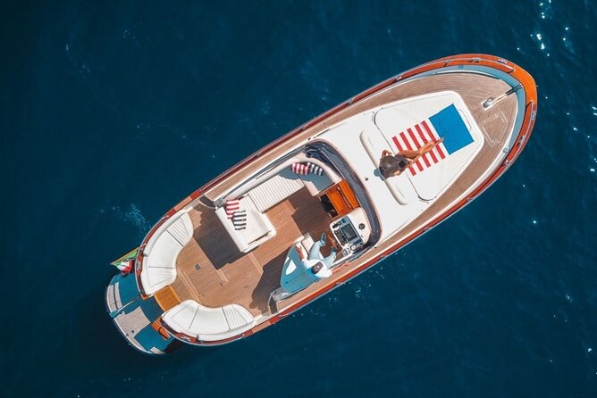 Private tour in Premium Yacht from Sorrento to Capri and Positano - Journey to Positano and Li Galli