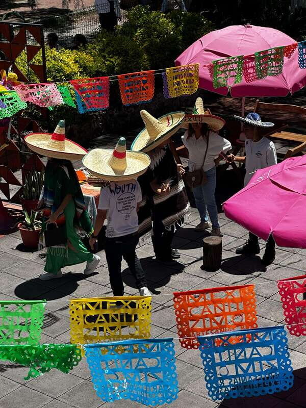 PRIVATE TOUR IN TEOTIHUACAN AND GUADALUPE BASILIC - FAQs