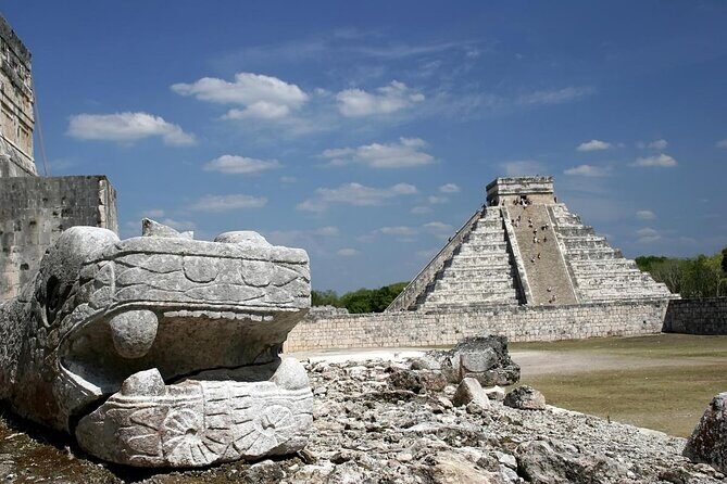Private Tour Izamal and its ruins plus Mayan Handcraft Workshop - An In-Depth Look at the Izamal Private Tour