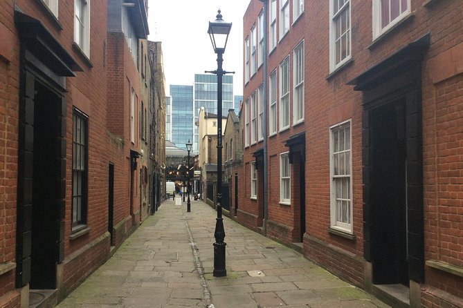 Private Tour: Jack the Ripper Day Time Walking Tour in London - Discover Victorian-era London
