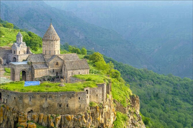 Private tour Jermuk, waterfall, Tatev Monastery and TaTev Ropeway - Jermuk Waterfall: Nature’s Spectacle