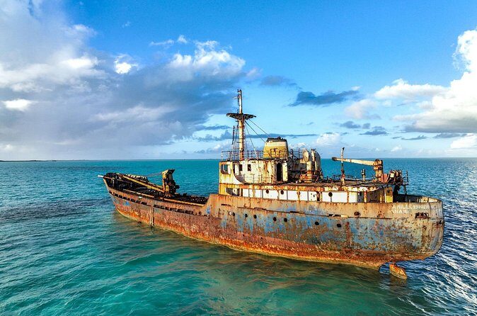 Private Tour Jet Skiing Around La Famille Ship and Pristine Cays - FAQ: Practical Questions Answered