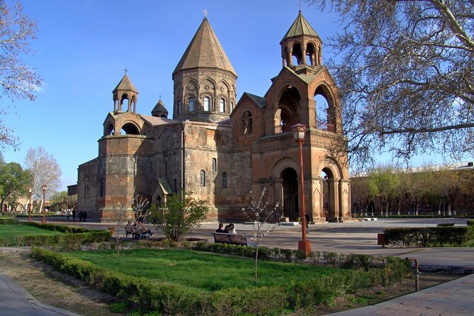 Private Tour: Khor Virap Monastery, Holy Echmiadzin, Zvartnots Temple - Who Is This Tour Best For?