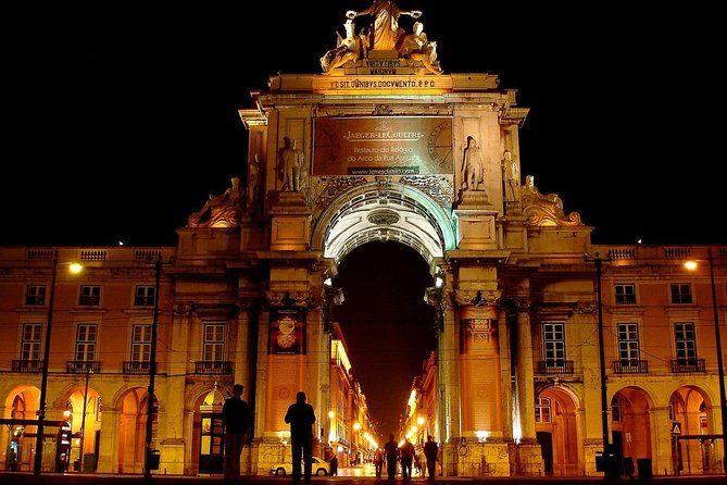 Private Tour: Lisbon Fado Dinner Show and Panoramic Night Tour - A Culinary Journey With Dinner