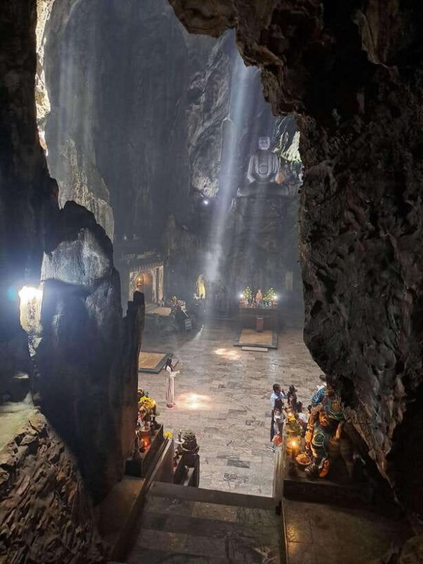 PRIVATE TOUR Marble Mountains/Caves and Lady Buddha - The Lady Buddha and Son Tra Peninsula