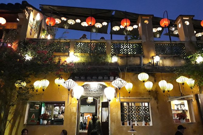PRIVATE TOUR Marble Mountains-Hoi An Old town-Night Market-Boat - How the Tour Scores with Travelers