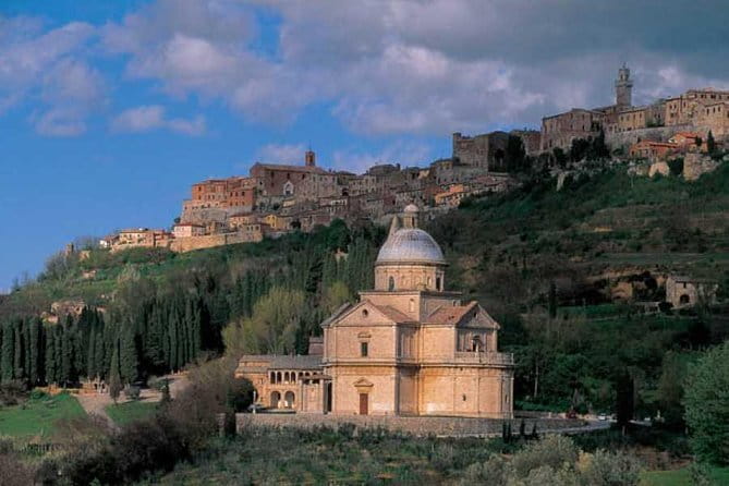Private Tour: Medieval Val d'Orcia by Minivan from Florence - Montepulciano: A Renaissance Hilltop Gem
