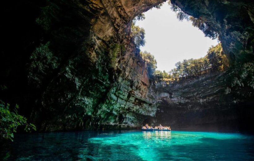Private Tour: Melissani, Drogarati & Myrtos Swim Stop - What Travelers Say